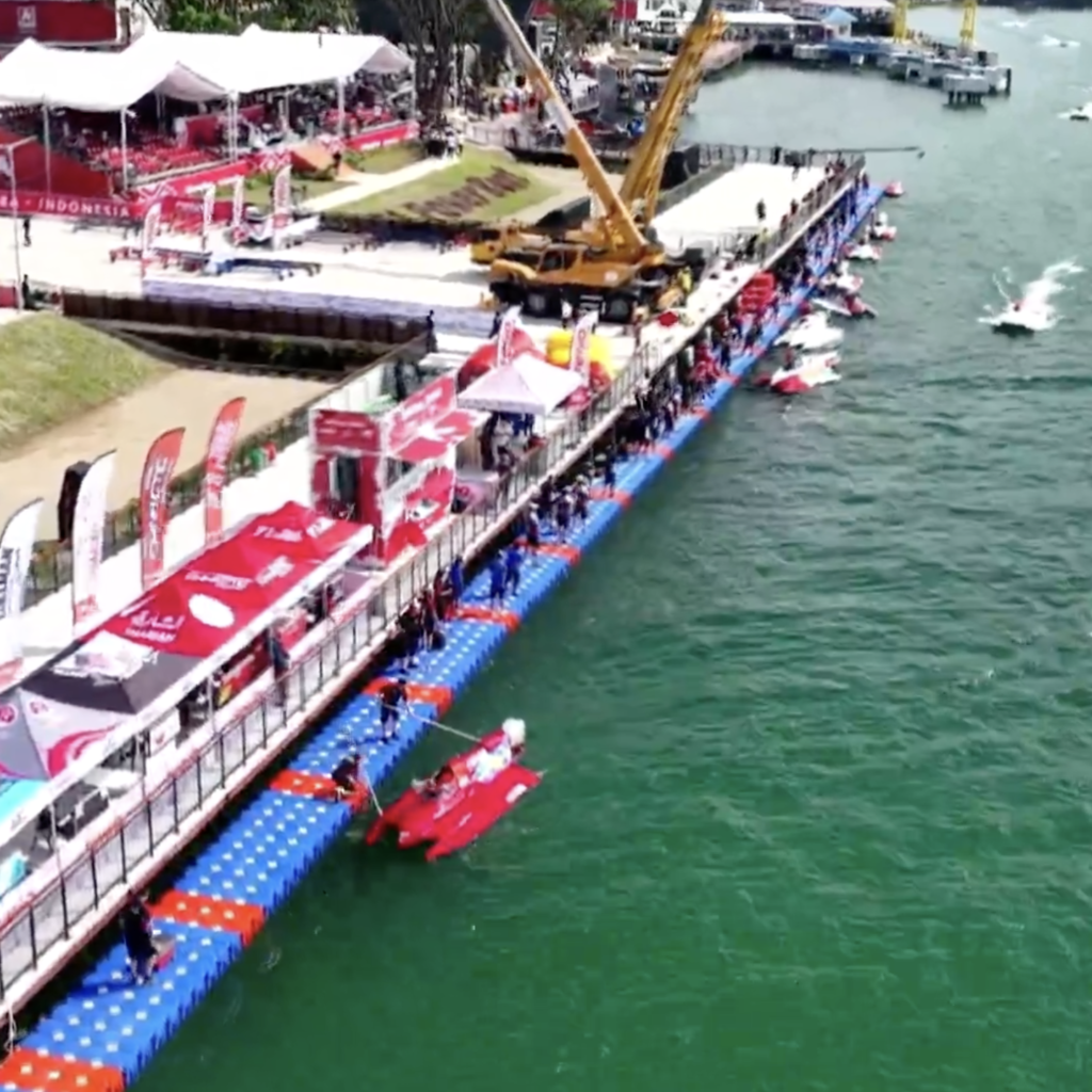 Konferensi Pers di Pantai Danau Toba Mengakhiri Formalitas Pre-Race di ...